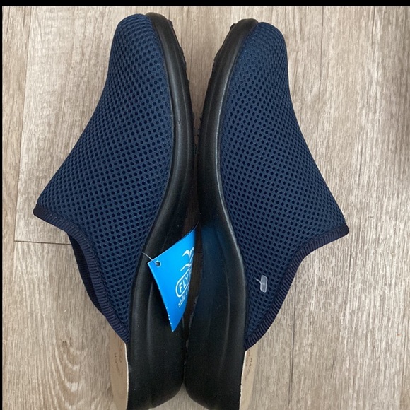 Fly Flot | Shoes | New Fly Flot Slip Ons | Poshmark